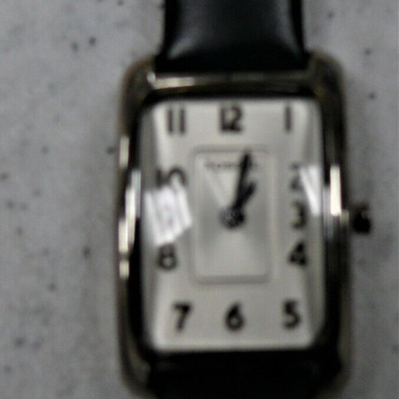 Fossil | Accessories | Ladies Vintage Fossil Watch Silver Rectangle ...